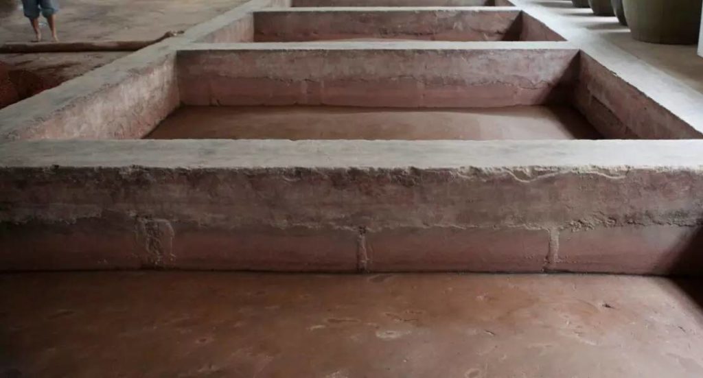 Sauce Aroma Baijiu, a laborious process ! - Spirits Selection by CMB